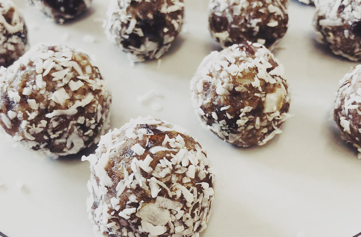 Ayurvedic Ojas Ball Recipe for Balancing Vata Dosha – Paavani Ayurveda