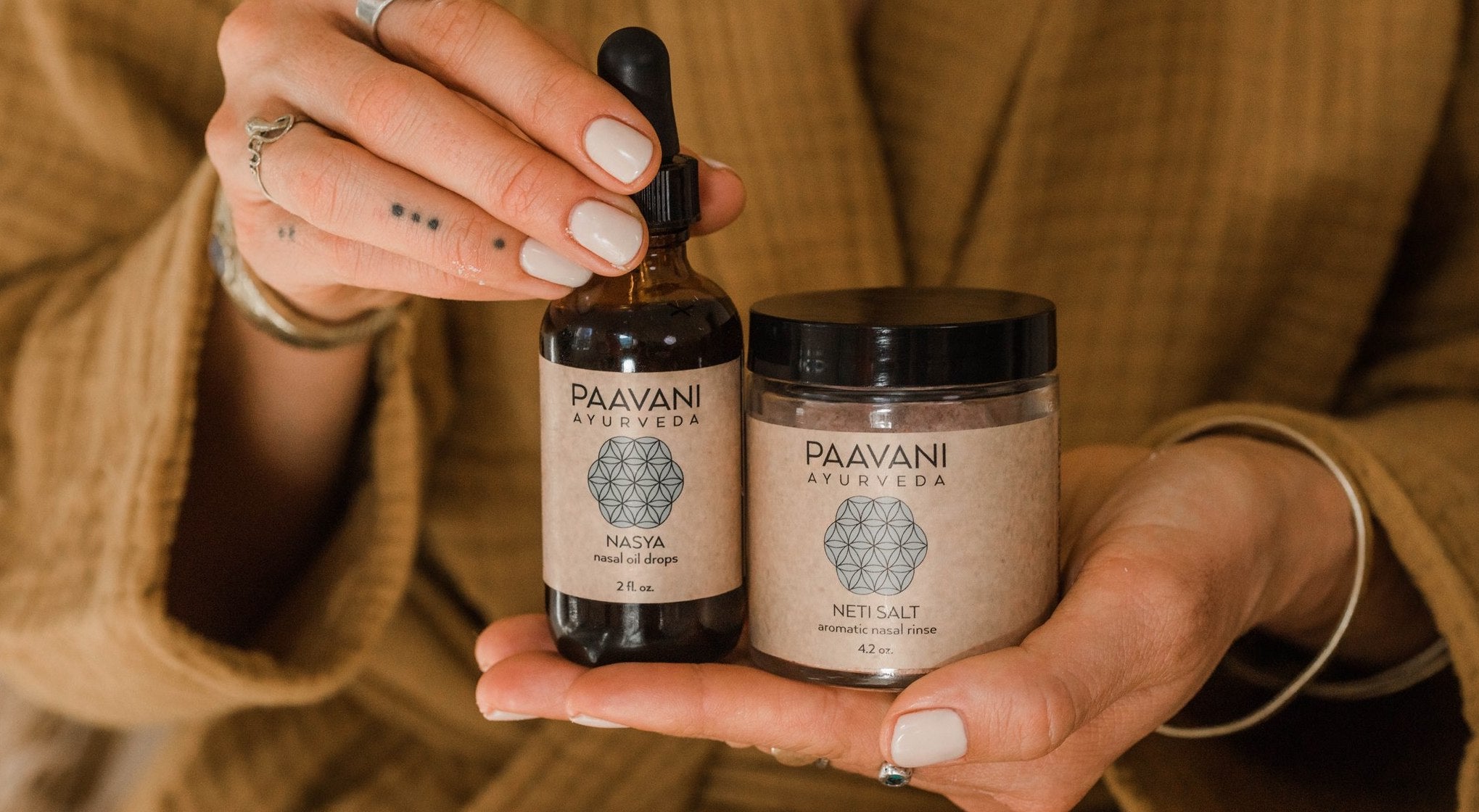 Ingredient Spotlight: Eucalyptus Essential Oil – Paavani Ayurveda